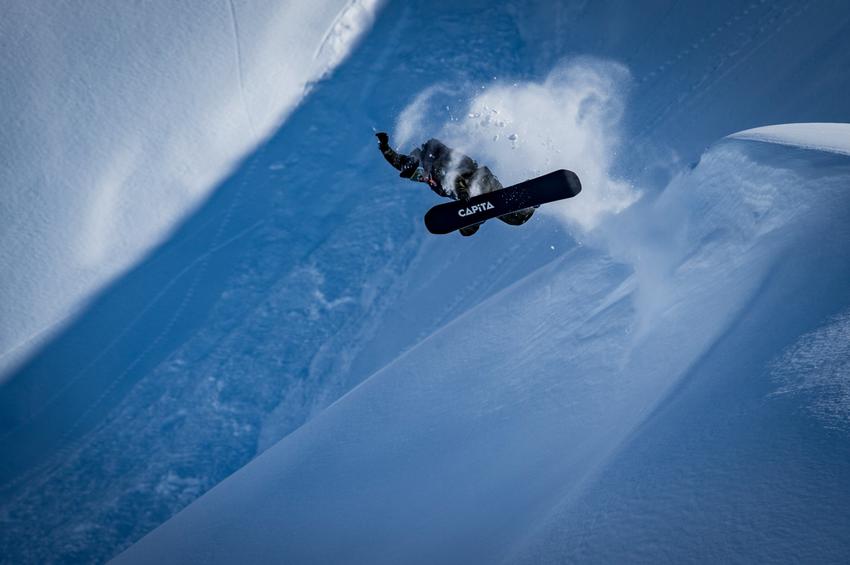 Travis Rice & Hana Beaman Win the YETI Natural Selection Alaska - World ...