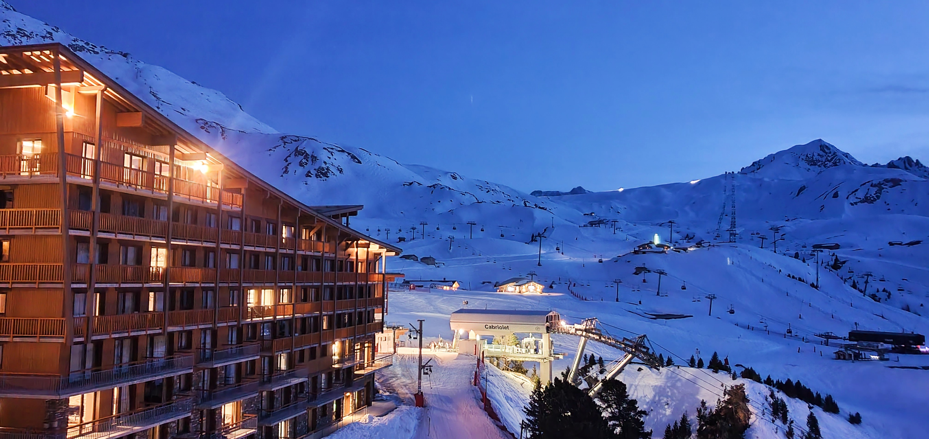 Les Arcs Resort Guide - World Snowboard Guide