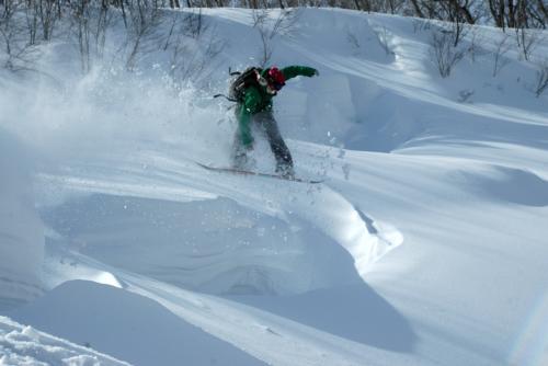 Snowboarding in Japan - World Snowboard Guide