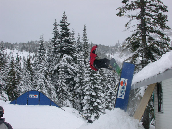Hemlock Valley Resort Guide - World Snowboard Guide