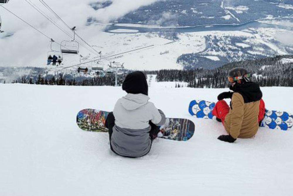 Revelstoke Resort Guide - World Snowboard Guide