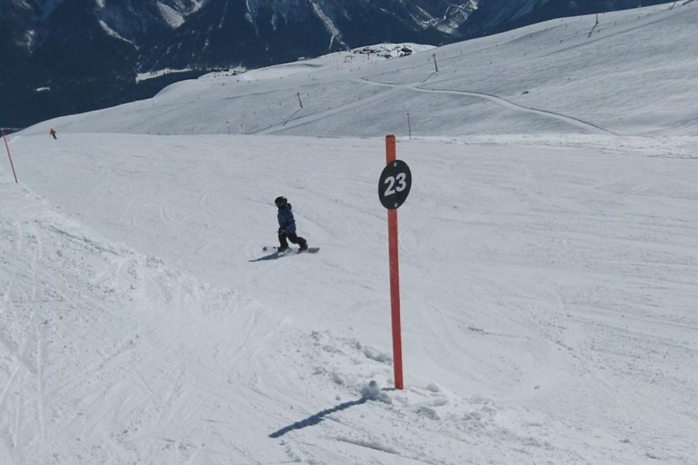 Scuol riding guide - World Snowboard Guide