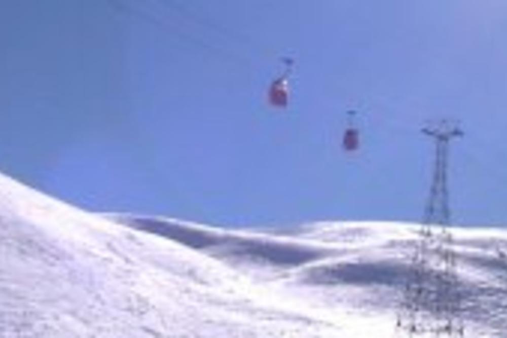 Dizin Resort Guide - World Snowboard Guide