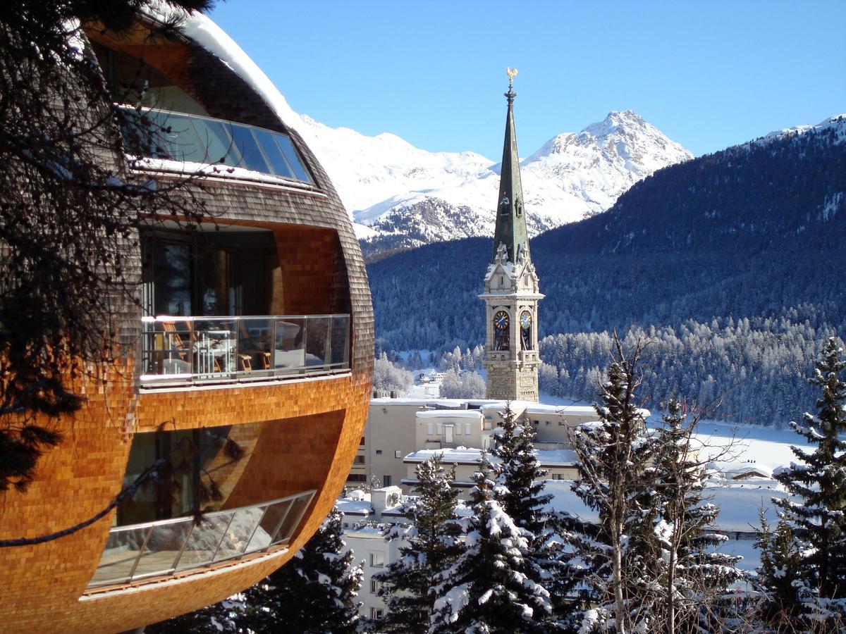 St Moritz town guide - World Snowboard Guide
