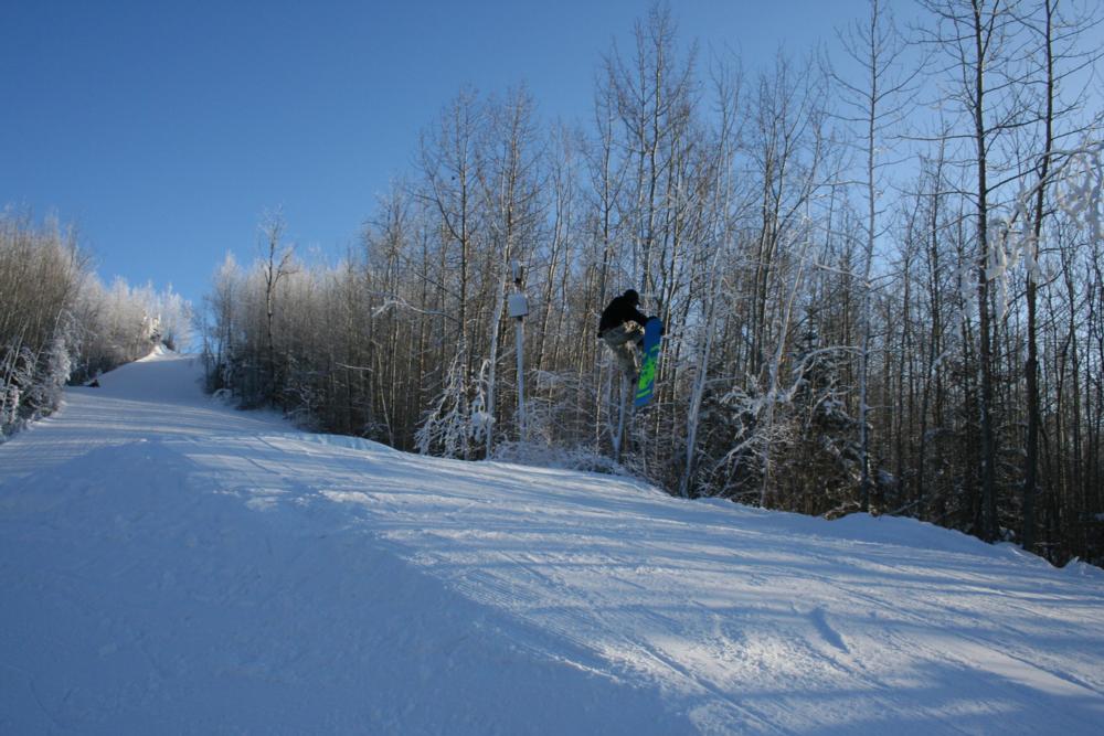 Wapiti Vally Ski Area Resort Guide - World Snowboard Guide