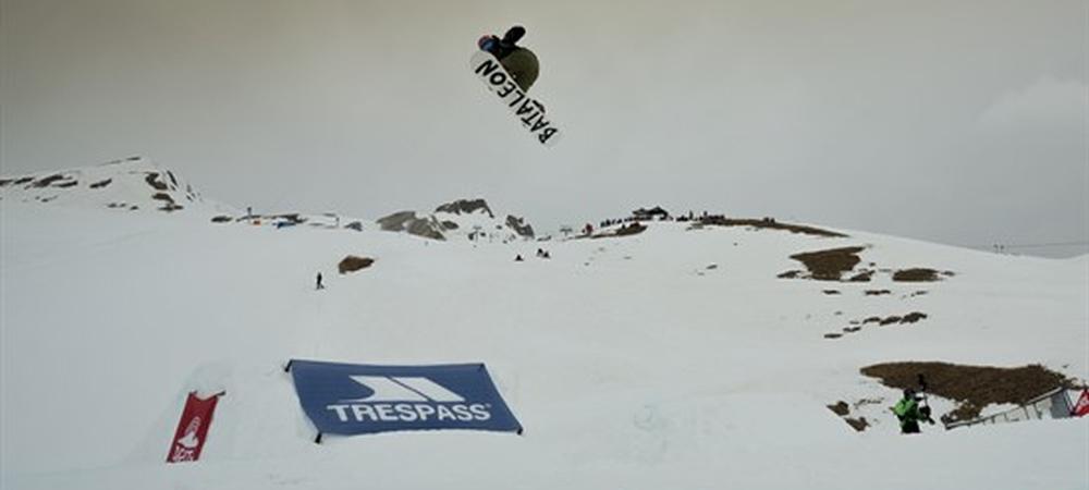 TRINDER & SILKSTONE TAKE FIRST AT BRITS SLOPESTYLE - World Snowboard Guide